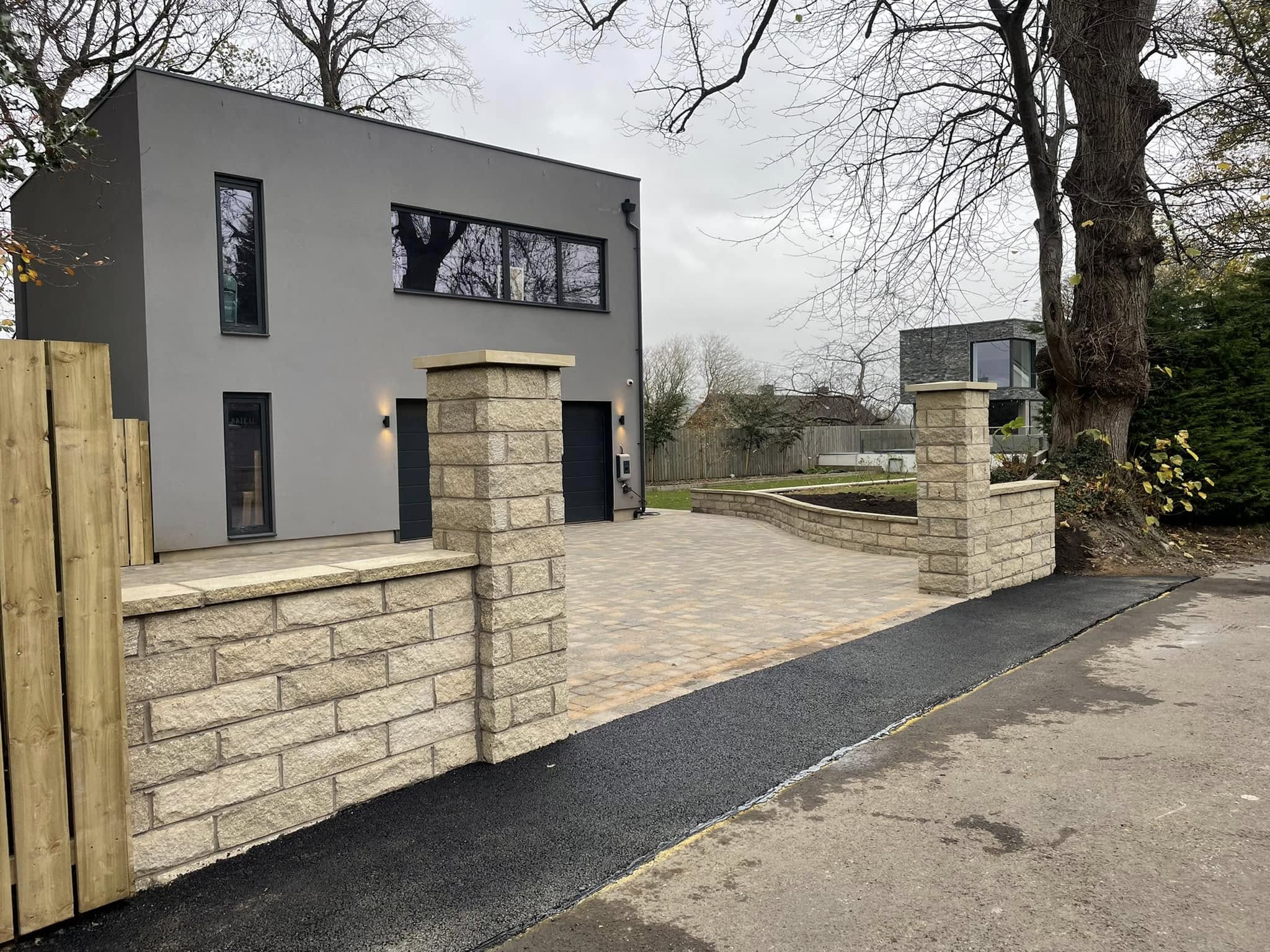 Install Monoblock Driveway, Walls, Fencing - Edinburgh