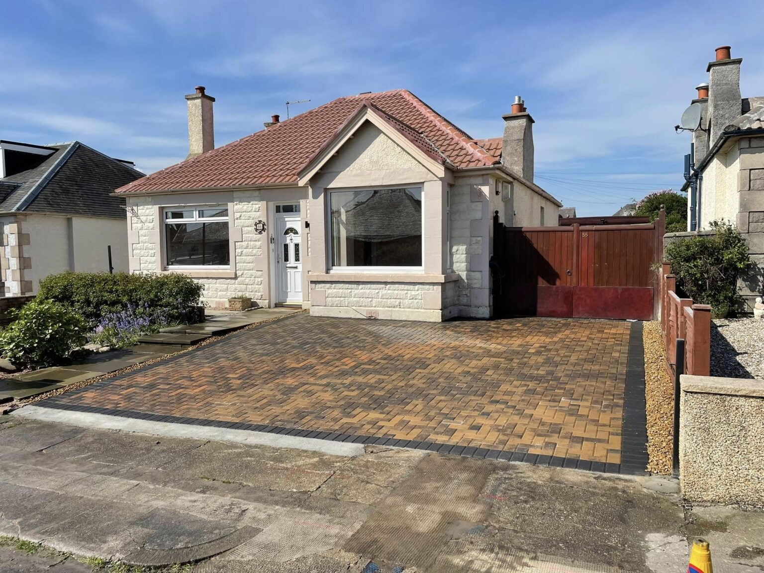 Install Tobermore Monoblock Bungalow Driveway - Edinburgh